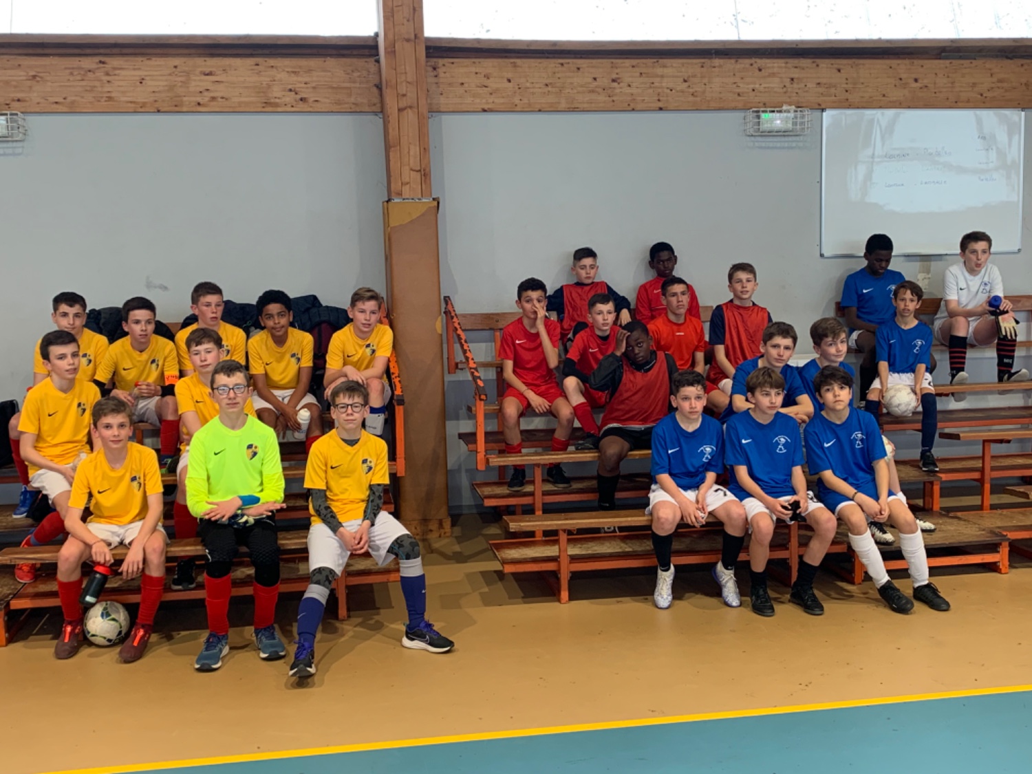 Et le doublé continue : champions académique - Collège Simone VEIL ...