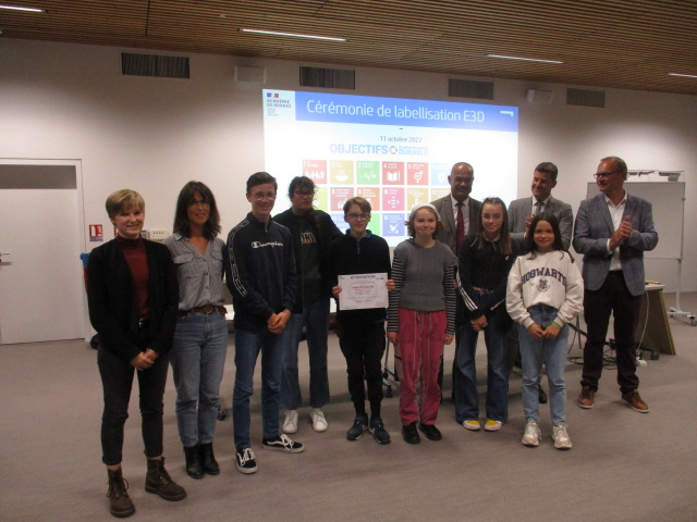 Cérémonie Etablissement en Démarche de Développement Durable - Collège ...